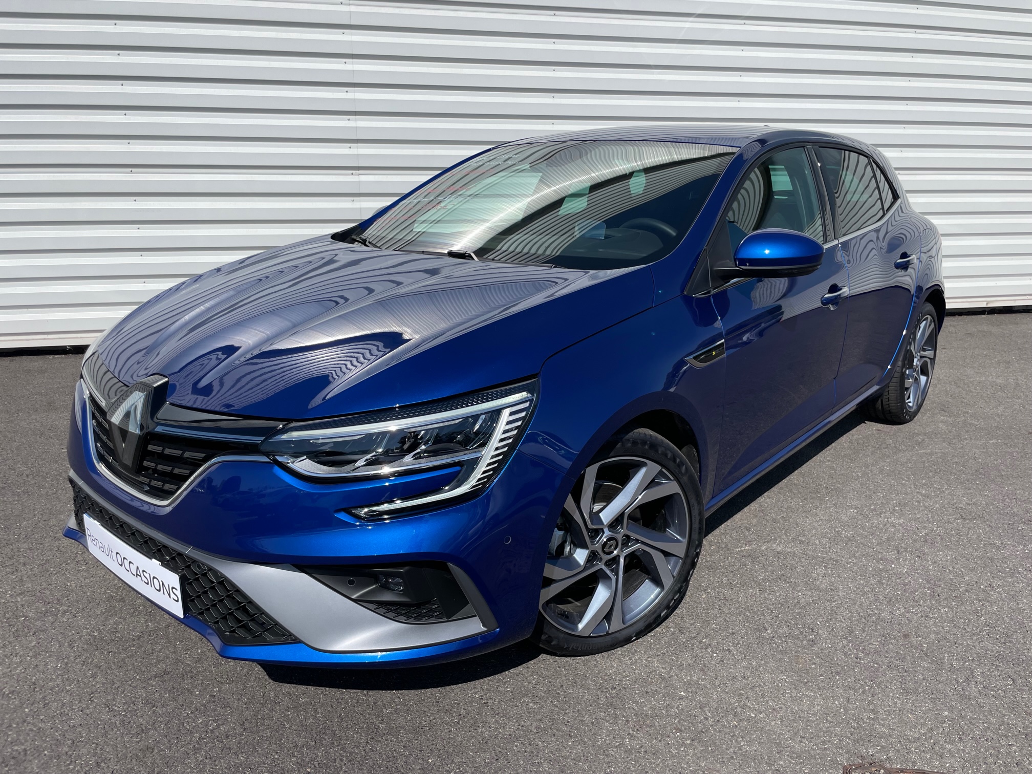 Garage Lasmazeres - Concessionnaire Renault à Pau